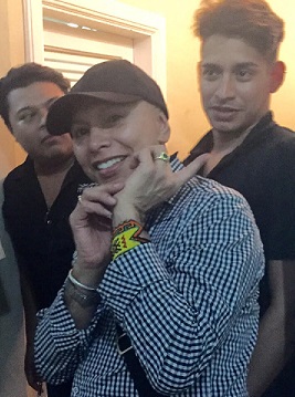 Germen de paz se lució con su fiesta de polleras - La Cháchara