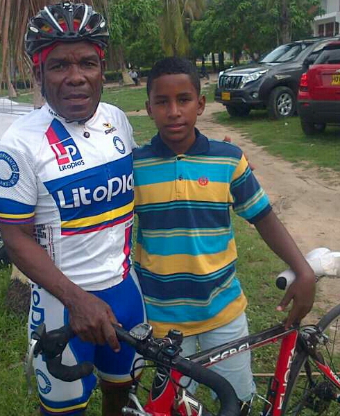 Gustavo Castellón, superó el pecado Capital de pertenecer a la raza ...